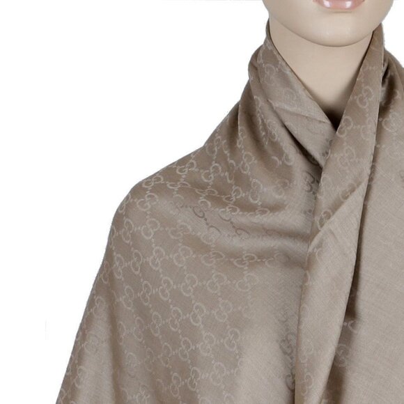 Gucci | Accessories | New Gucci Taupe Beige Gg Print Wool Silk Giant ...